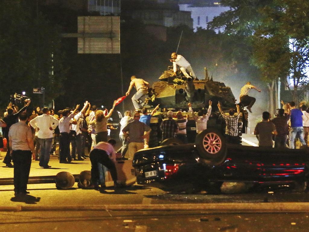 23:25 - Coup Plotters bomb the Police Special Forces Unit | Al Sharq ...